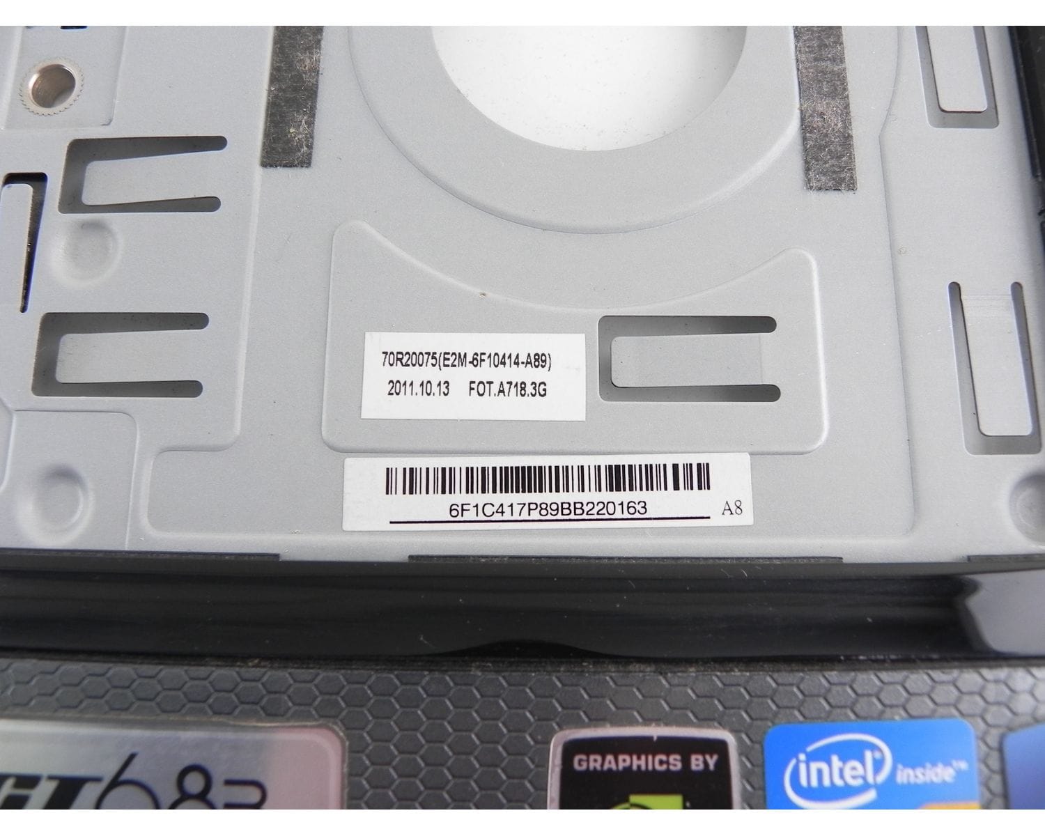 Купить MSI GT683 MS-16F2 15.6" Крышка Палмрест, Тачпад без клавиатуры ...